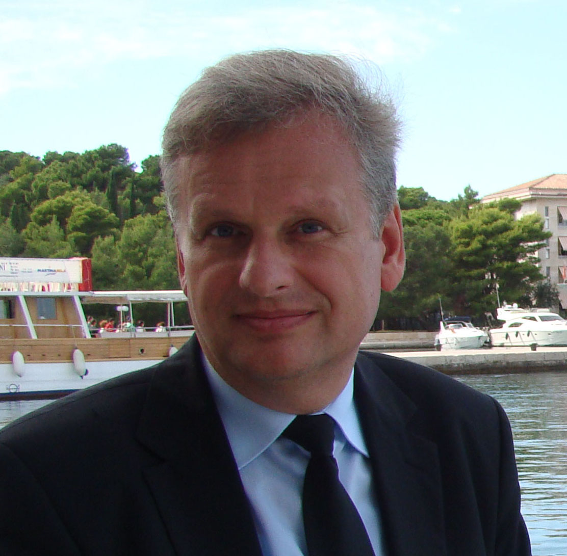 dr hab. Dariusz Dukaczewski, prof. IGIK - Instytut Geodezji i Kartografii
